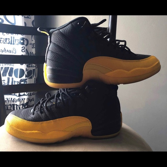 Shoes | Air Jordans Retro 12 University Gs | Poshmark
